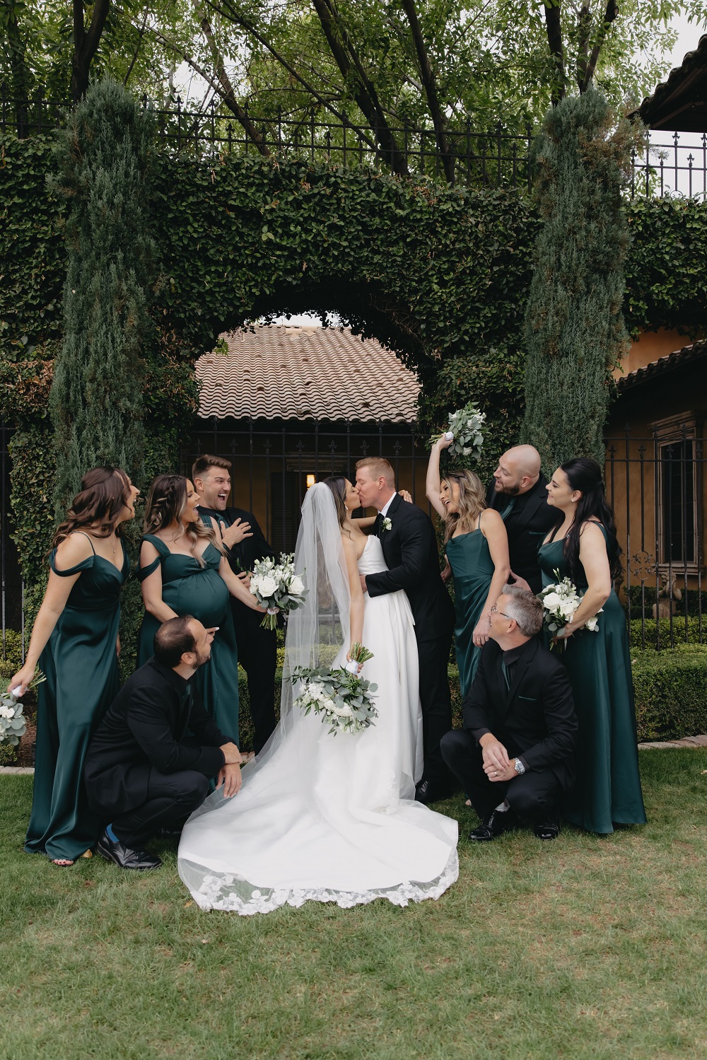 They had the perfect travel themed wedding.